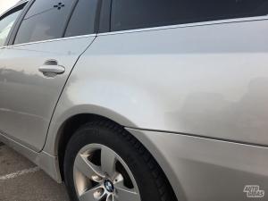 Grey BMW 520 2006 in Kaunas, with an engine capacity of 2.00 L and mileage of 410 thousand km for 2099 €, photo 11 on AUTOMOTO.COM.LV