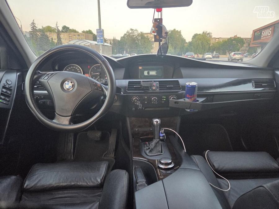 Grey BMW 520 2006 in Kaunas, with an engine capacity of 2.00 L and mileage of 410 thousand km for 2099 €, photo 20 on AUTOMOTO.COM.LV