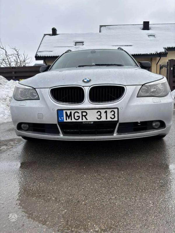 Pelēks BMW 520 2007 Klaipėda, ar dzinēja tilpumu 2.00 L un nobraukumu 377 tūkst. km par 2900 €, foto 1 vietnē AUTOMOTO.COM.LV