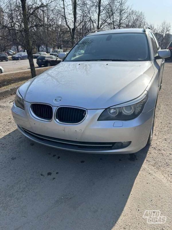 Grey BMW 520 2007 in Vilnius, with an engine capacity of 2.00 L and mileage of 411 thousand km for 1600 €, photo 1 on AUTOMOTO.COM.LV