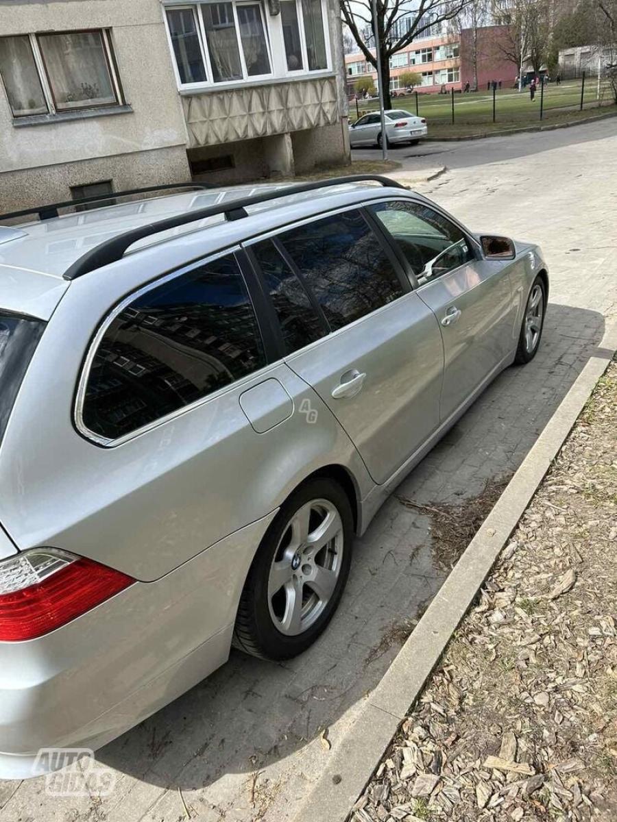 Pelēks BMW 520 2007 Viļņa, ar dzinēja tilpumu 2.00 L un nobraukumu 416 tūkst. km par 1500 €, foto 6 vietnē AUTOMOTO.COM.LV