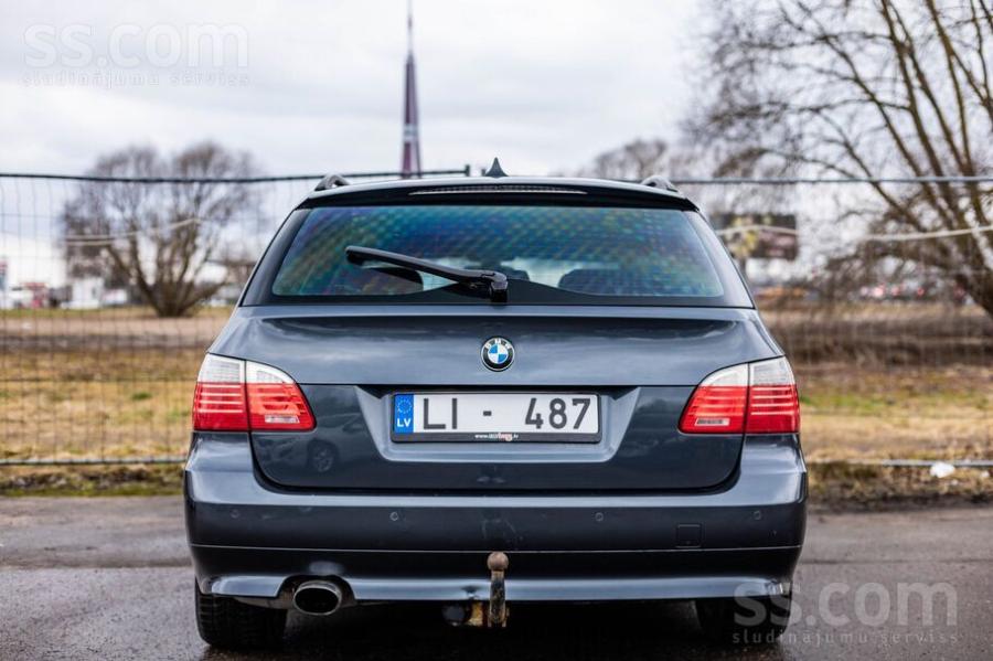 Grey BMW 520 2007 in Riga, with an engine capacity of 2.00 L and mileage of 388 thousand km for 4490 €, photo 9 on AUTOMOTO.COM.LV