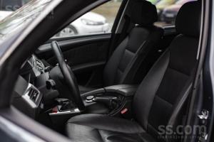 Grey BMW 520 2007 in Riga, with an engine capacity of 2.00 L and mileage of 388 thousand km for 4490 €, photo 12 on AUTOMOTO.COM.LV