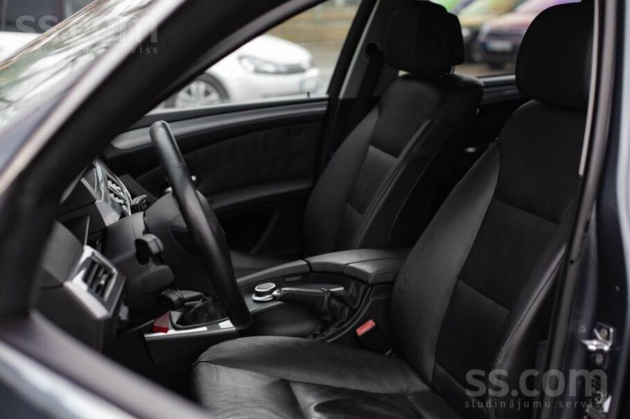 Grey BMW 520 2007 in Riga, with an engine capacity of 2.00 L and mileage of 388 thousand km for 4490 €, photo 12 on AUTOMOTO.COM.LV