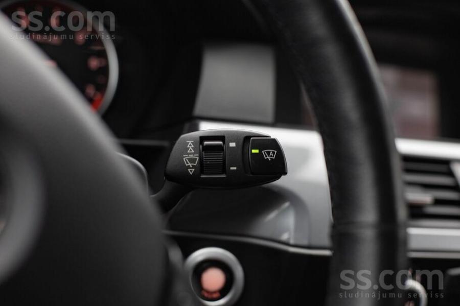 Grey BMW 520 2007 in Riga, with an engine capacity of 2.00 L and mileage of 388 thousand km for 4490 €, photo 18 on AUTOMOTO.COM.LV