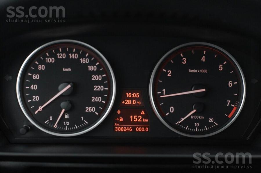 Grey BMW 520 2007 in Riga, with an engine capacity of 2.00 L and mileage of 388 thousand km for 4490 €, photo 19 on AUTOMOTO.COM.LV