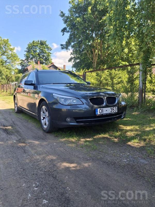 Pelēks BMW 520 2007 Jēkabpils, ar dzinēja tilpumu 2.00 L un nobraukumu 277 tūkst. km par 4750 €, foto 1 vietnē AUTOMOTO.COM.LV