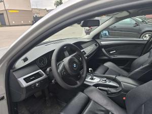 Pelēks BMW 520 2007 Mažeikiai, ar dzinēja tilpumu 2.00 L un nobraukumu 259 tūkst. km par 5500 €, foto 14 vietnē AUTOMOTO.COM.LV
