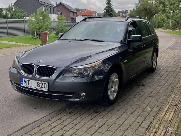 Grey BMW 520 2007 in Klaipeda, with an engine capacity of 2.00 L and mileage of 305 thousand km for 1950 €, photo 1 on AUTOMOTO.COM.LV