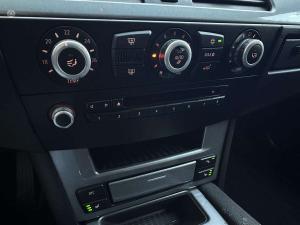 Grey BMW 520 2007 in Vilnius, with an engine capacity of 2.00 L and mileage of 320 thousand km for 2900 €, photo 10 on AUTOMOTO.COM.LV