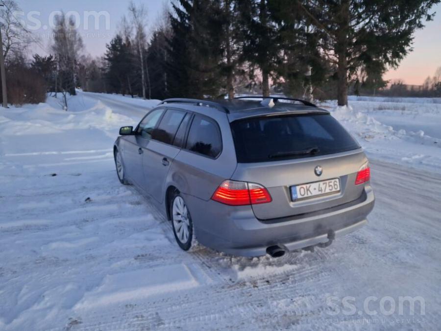 Grey BMW 520 2008 in Liepaja, with an engine capacity of 2.00 L and mileage of 302 thousand km for 6000 €, photo 4 on AUTOMOTO.COM.LV