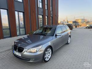 Pelēks BMW 520 2008 Kauņa, ar dzinēja tilpumu 2.00 L un nobraukumu 370 tūkst. km par 3650 €, foto  vietnē AUTOMOTO.COM.LV