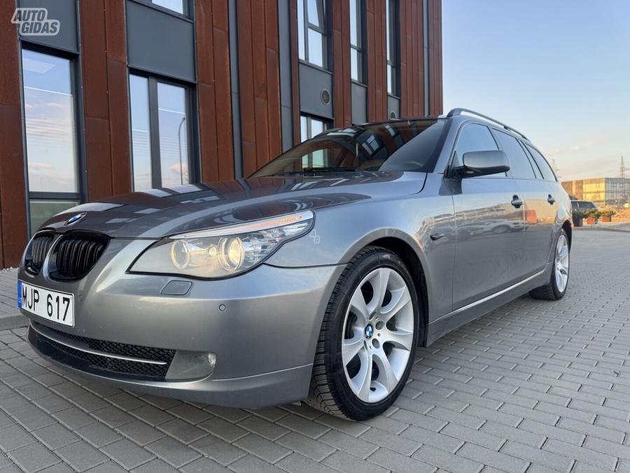 Pelēks BMW 520 2008 Kauņa, ar dzinēja tilpumu 2.00 L un nobraukumu 370 tūkst. km par 3650 €, foto 23 vietnē AUTOMOTO.COM.LV