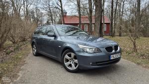 Pelēks BMW 520 2008 Telšiai, ar dzinēja tilpumu 2.00 L un nobraukumu 277 tūkst. km par 3700 €, foto  vietnē AUTOMOTO.COM.LV