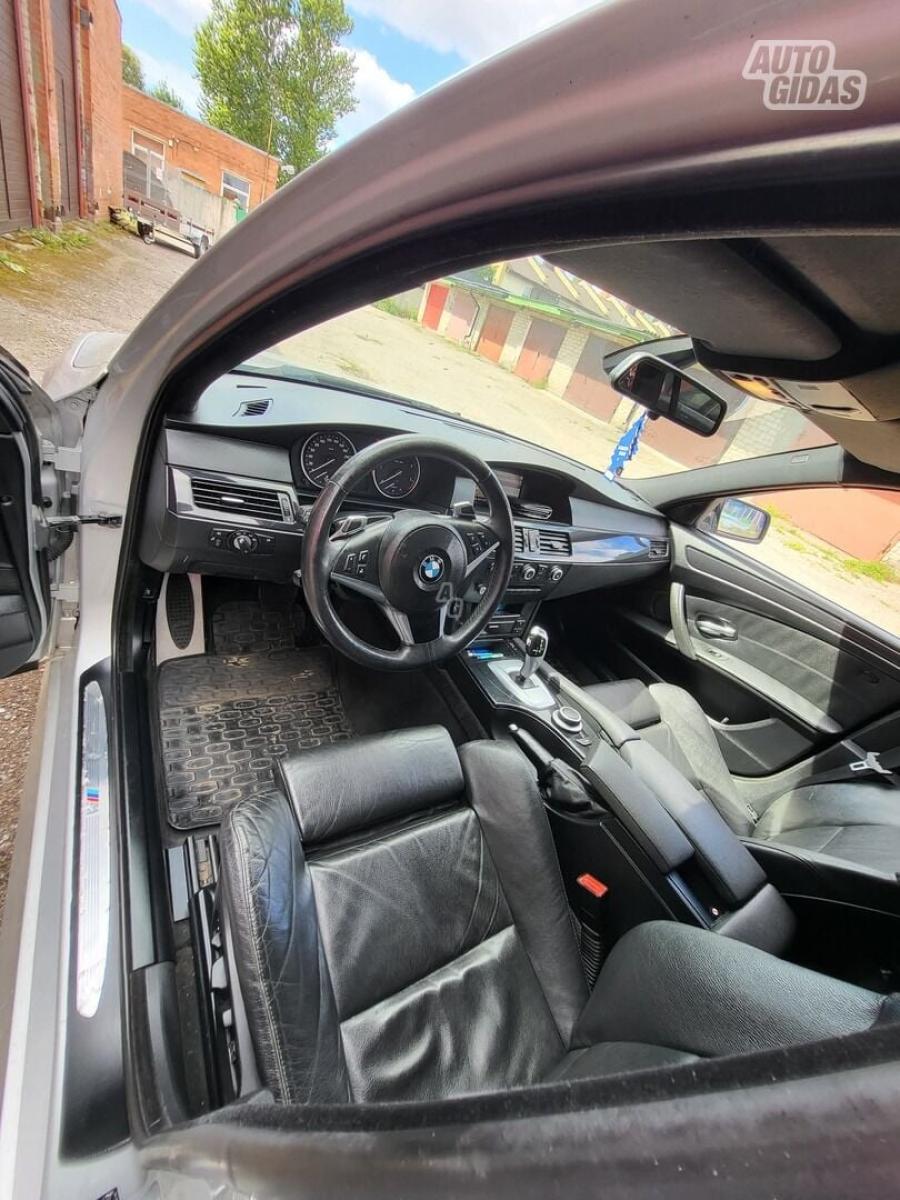Grey BMW 520 2008 in Klaipeda, with an engine capacity of 2.00 L and mileage of 310 thousand km for 4500 €, photo 13 on AUTOMOTO.COM.LV