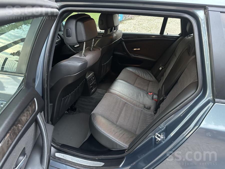 Pelēks BMW 520 2008 Cēsis, ar dzinēja tilpumu 2.00 L un nobraukumu 0 tūkst. km par 4500 €, foto 9 vietnē AUTOMOTO.COM.LV