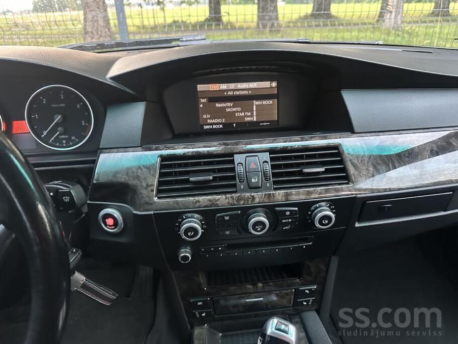 Pelēks BMW 520 2008 Cēsis, ar dzinēja tilpumu 2.00 L un nobraukumu 0 tūkst. km par 4500 €, foto 15 vietnē AUTOMOTO.COM.LV