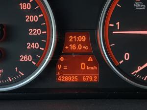Pelēks BMW 520 2008 Ariogala, ar dzinēja tilpumu 2.00 L un nobraukumu 428 tūkst. km par 2250 €, foto 18 vietnē AUTOMOTO.COM.LV