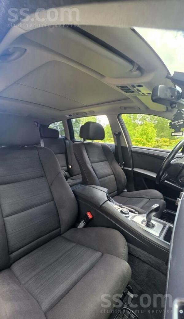 Grey BMW 520 2008 in Cesis, with an engine capacity of 2.00 L and mileage of 370 thousand km for 3650 €, photo 4 on AUTOMOTO.COM.LV