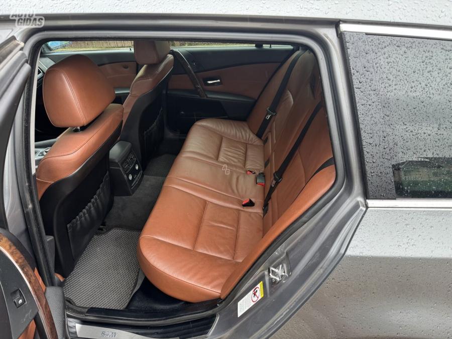 Grey BMW 520 2008 in Panevezys, with an engine capacity of 2.00 L and mileage of 253 thousand km for 2700 €, photo 7 on AUTOMOTO.COM.LV