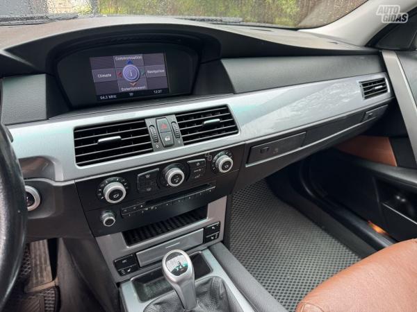 Grey BMW 520 2008 in Panevezys, with an engine capacity of 2.00 L and mileage of 253 thousand km for 2700 €, photo 7 on AUTOMOTO.COM.LV