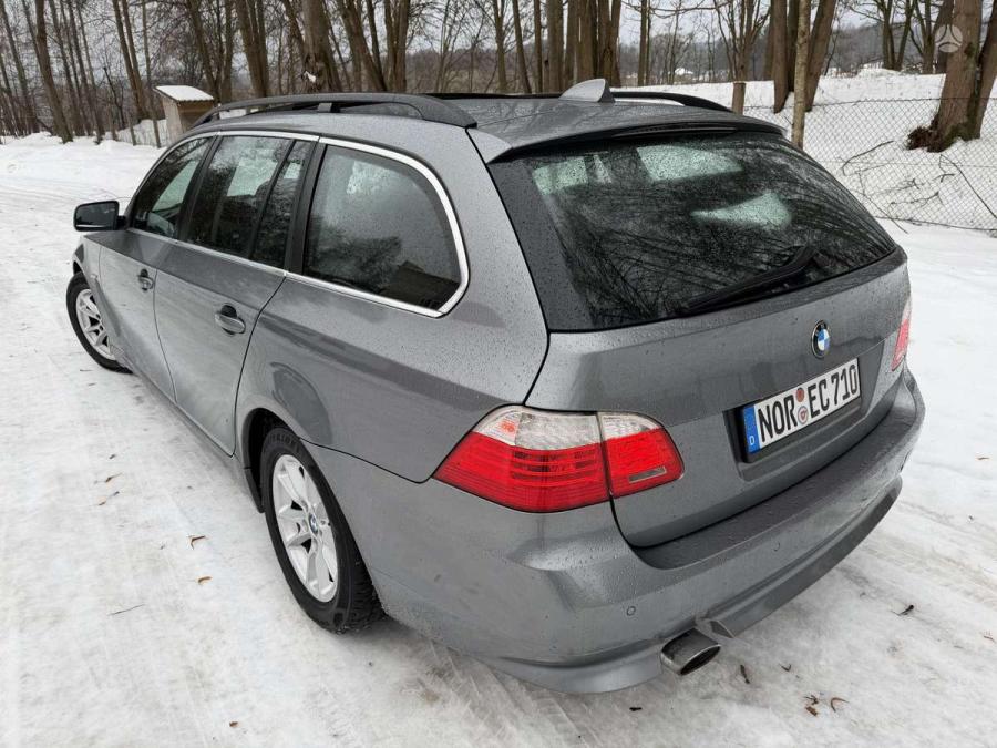Grey BMW 520 2009 in Prienai, with an engine capacity of 2.00 L and mileage of 359 thousand km for 3650 €, photo 2 on AUTOMOTO.COM.LV