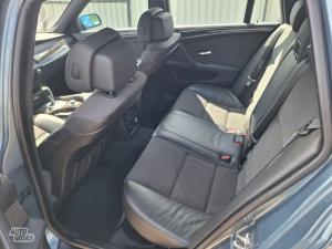 Grey BMW 520 2009 in Marijampole, with an engine capacity of 2.00 L and mileage of 278 thousand km for 3850 €, photo 10 on AUTOMOTO.COM.LV
