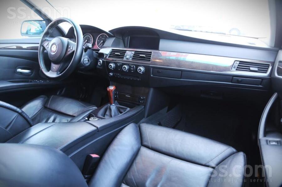 Grey BMW 520 2009 in Riga, with an engine capacity of 2.00 L and mileage of 286 thousand km for 4495 €, photo 11 on AUTOMOTO.COM.LV