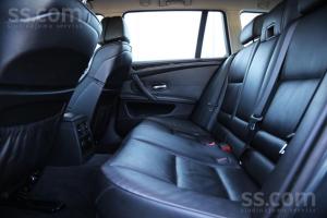 Grey BMW 520 2009 in Riga, with an engine capacity of 2.00 L and mileage of 286 thousand km for 4495 €, photo 15 on AUTOMOTO.COM.LV