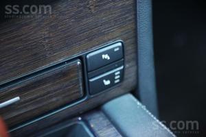Grey BMW 520 2009 in Riga, with an engine capacity of 2.00 L and mileage of 286 thousand km for 4495 €, photo 18 on AUTOMOTO.COM.LV