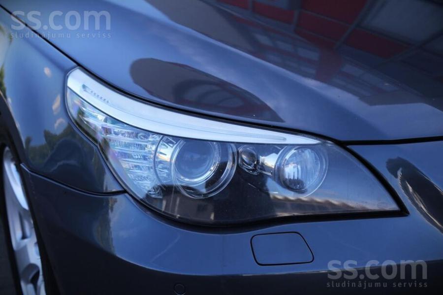 Grey BMW 520 2009 in Riga, with an engine capacity of 2.00 L and mileage of 286 thousand km for 4495 €, photo 23 on AUTOMOTO.COM.LV