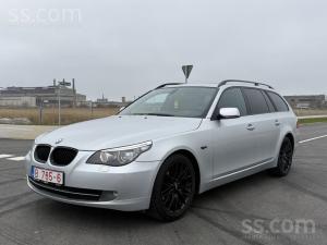 Pelēks BMW 520 2009 Liepāja, ar dzinēja tilpumu 2.00 L un nobraukumu 311 tūkst. km par 3500 €, foto  vietnē AUTOMOTO.COM.LV