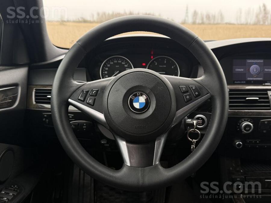 Серый БМВ 520 2009 в Лиепая, объемом двигателя 2.00 л и пробегом 311 тыс. км за 3500 €, фото 17 на AUTOMOTO.COM.LV