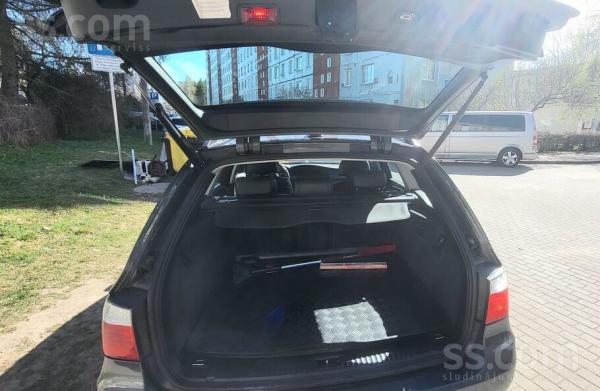 Pelēks BMW 520 2009 Rīga, ar dzinēja tilpumu 2.00 L un nobraukumu 286 tūkst. km par 4500 €, foto 10 vietnē AUTOMOTO.COM.LV