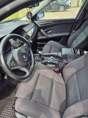 Grey BMW 520 2009 in Marijampole, with an engine capacity of 2.00 L and mileage of 320 thousand km for 2900 €, photo  on AUTOMOTO.COM.LV