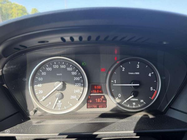 Grey BMW 520 2009 in Silute, with an engine capacity of 2.00 L and mileage of 331 thousand km for 3600 €, photo 10 on AUTOMOTO.COM.LV