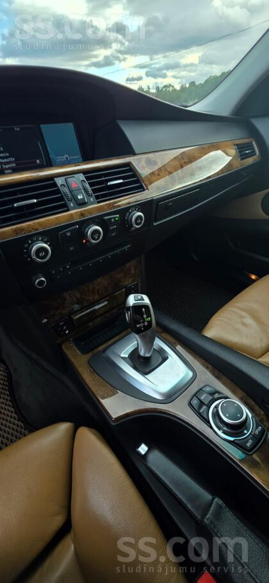 Pelēks BMW 520 2009 Aizkraukle, ar dzinēja tilpumu 2.00 L un nobraukumu 367 tūkst. km par 4300 €, foto 14 vietnē AUTOMOTO.COM.LV