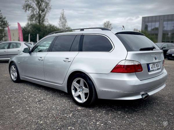 Pelēks BMW 520 2010 Viļņa, ar dzinēja tilpumu 2.00 L un nobraukumu 310 tūkst. km par 5499 €, foto 3 vietnē AUTOMOTO.COM.LV