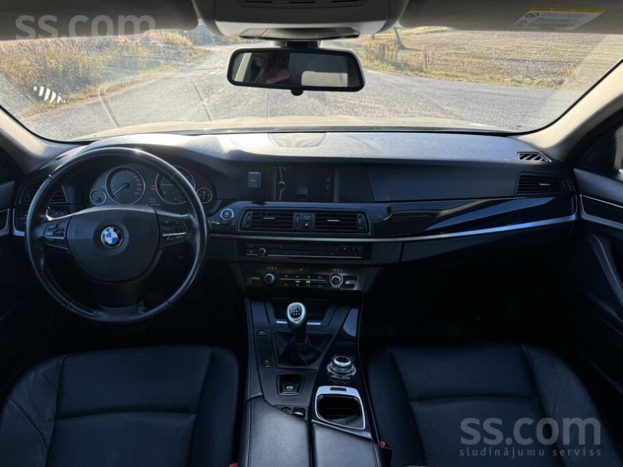 Pelēks BMW 520 2010 Valmiera, ar dzinēja tilpumu 2.00 L un nobraukumu 330 tūkst. km par 7350 €, foto 14 vietnē AUTOMOTO.COM.LV