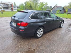Grey BMW 520 2010 in Madona, with an engine capacity of 2.00 L and mileage of 327 thousand km for 7100 €, photo 2 on AUTOMOTO.COM.LV