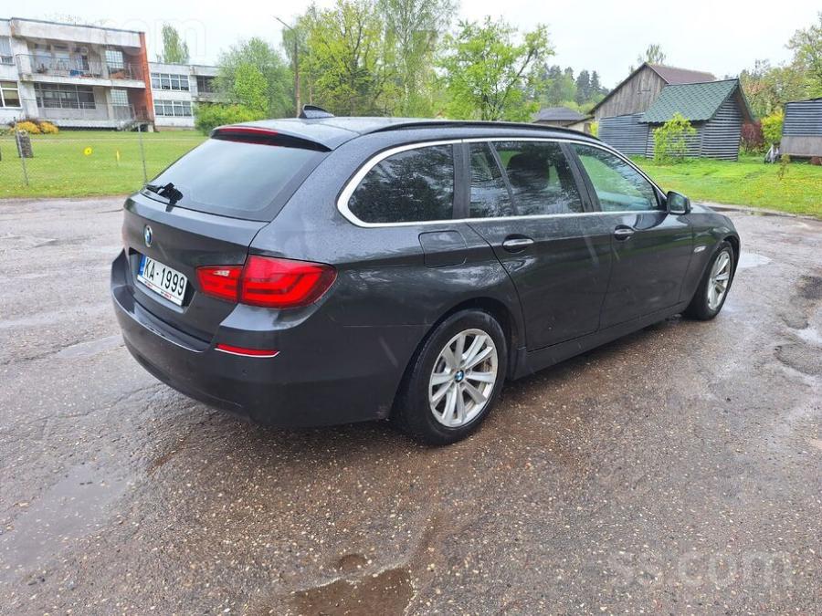 Grey BMW 520 2010 in Madona, with an engine capacity of 2.00 L and mileage of 327 thousand km for 7100 €, photo 2 on AUTOMOTO.COM.LV