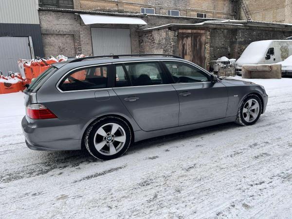 Grey BMW 520 2010 in Vilnius, with an engine capacity of 2.00 L and mileage of 250 thousand km for 4950 €, photo 4 on AUTOMOTO.COM.LV