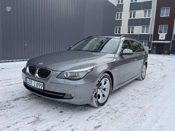 Grey BMW 520 2010 in Vilnius, with an engine capacity of 2.00 L and mileage of 250 thousand km for 4950 €, photo 8 on AUTOMOTO.COM.LV