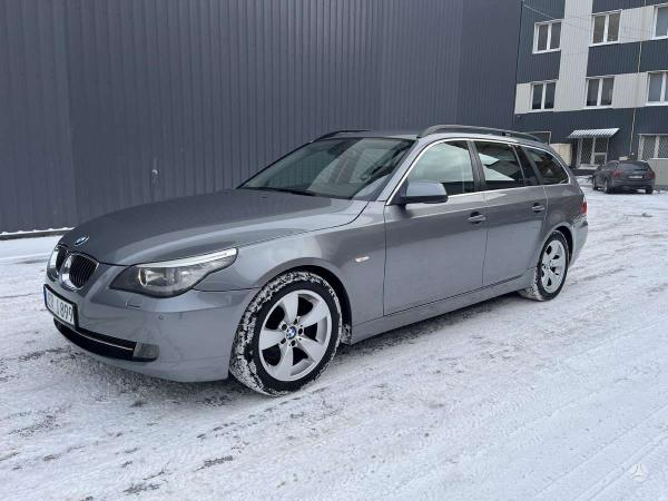Grey BMW 520 2010 in Vilnius, with an engine capacity of 2.00 L and mileage of 250 thousand km for 4950 €, photo 9 on AUTOMOTO.COM.LV
