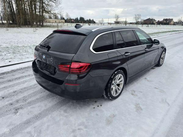 Grey BMW 520 2010 in Marijampole, with an engine capacity of 2.00 L and mileage of 280 thousand km for 5850 €, photo 5 on AUTOMOTO.COM.LV