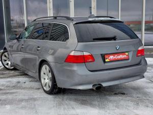 Grey BMW 520 2010 in Vilnius, with an engine capacity of 2.00 L and mileage of 271 thousand km for 5700 €, photo 4 on AUTOMOTO.COM.LV