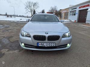 Grey BMW 520 2010 in Panevezys, with an engine capacity of 2.00 L and mileage of 280 thousand km for 5500 €, photo 6 on AUTOMOTO.COM.LV