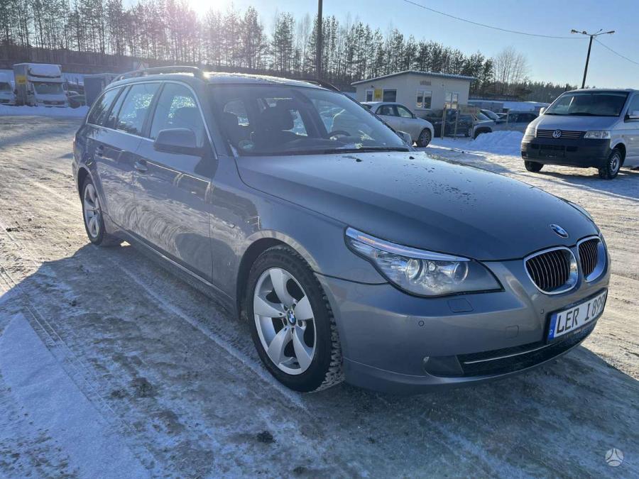 Grey BMW 520 2010 in Vilnius, with an engine capacity of 0.00 L and mileage of 250 thousand km for 4900 €, photo 10 on AUTOMOTO.COM.LV
