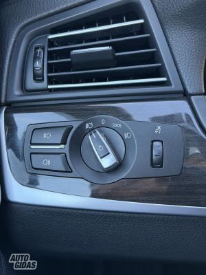 Pelēks BMW 520 2010 Kėdainiai, ar dzinēja tilpumu 2.00 L un nobraukumu 238 tūkst. km par 7350 €, foto 24 vietnē AUTOMOTO.COM.LV