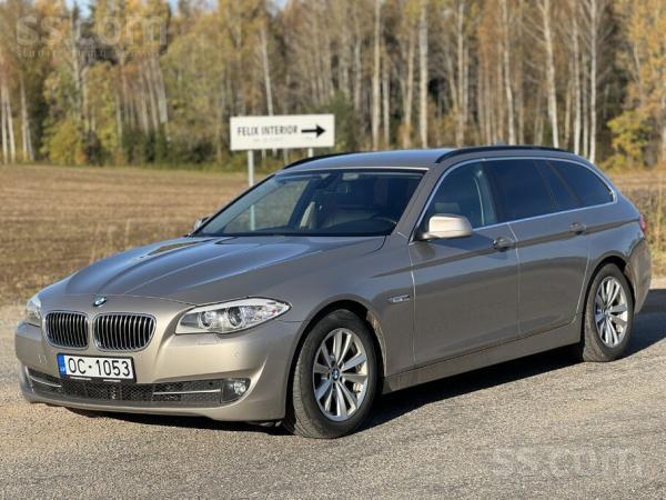 Grey BMW 520 2010 in Valmiera, with an engine capacity of 2.00 L and mileage of 330 thousand km for 7200 €, photo 1 on AUTOMOTO.COM.LV